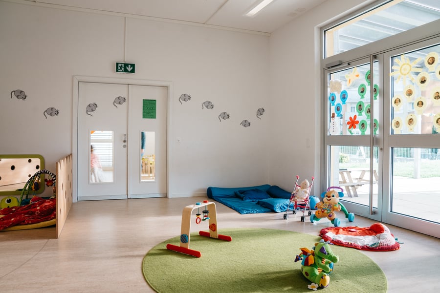 vergrösserung der beliebten pop e poppa kita in düdingen